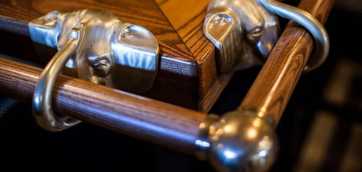 Commercial Bar Tops - Grothouse